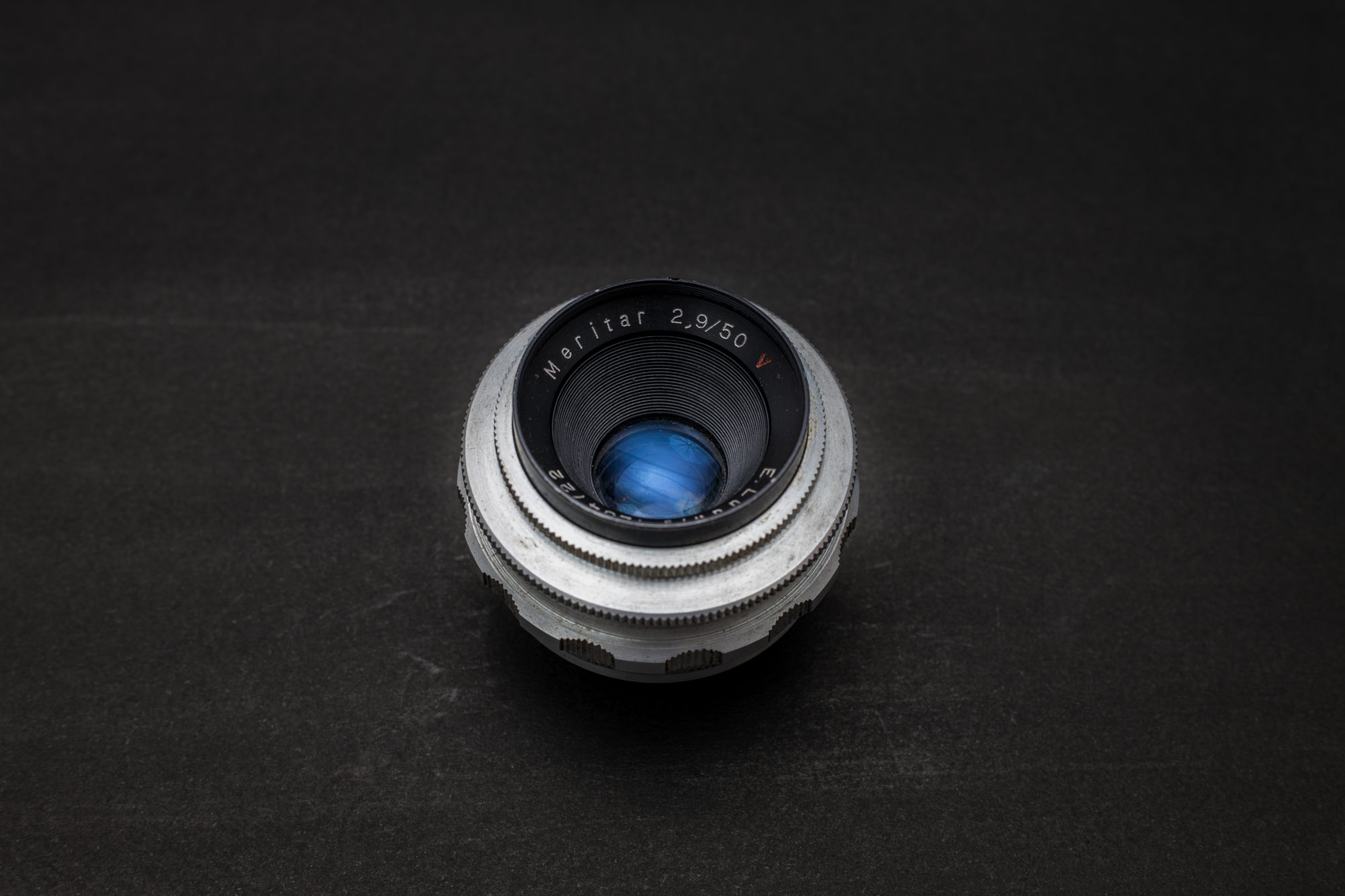 E. Ludwig Meritar 50mm f2.9 Review - Lens Legend